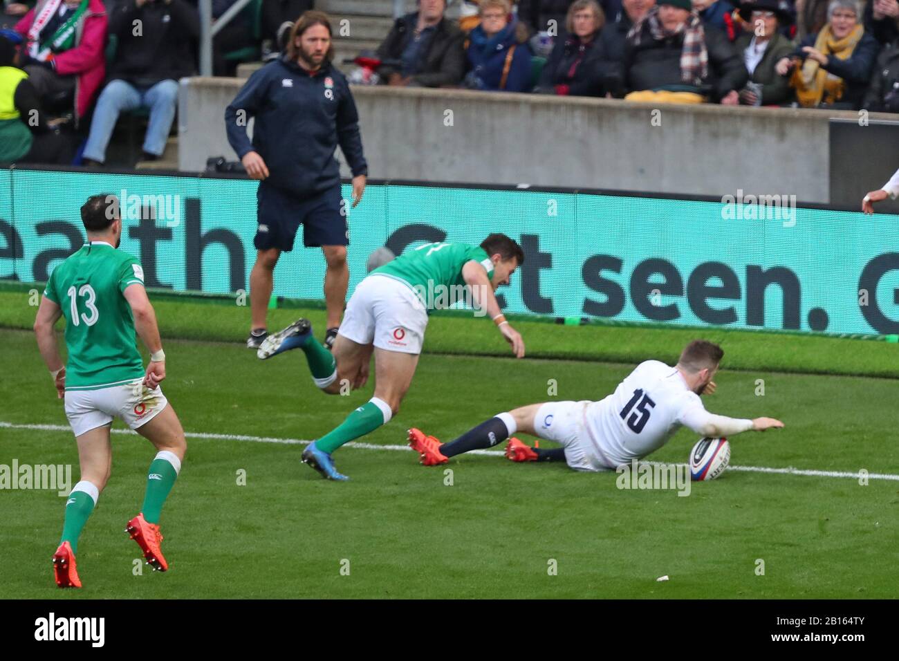 Elliott daly during hi-res stock photography and images - Alamy