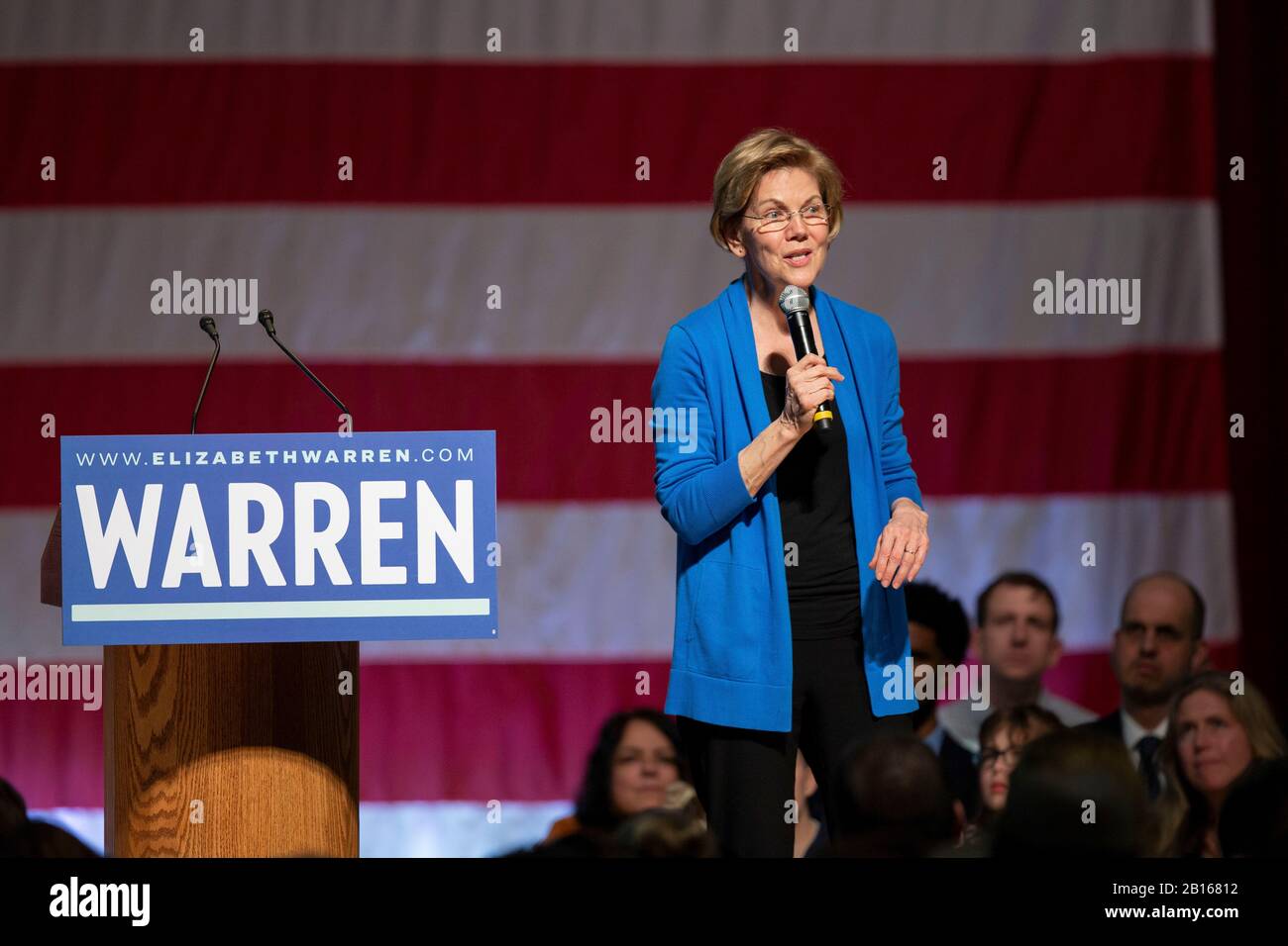 Elizabeth warren hi-res stock photography and images - Alamy