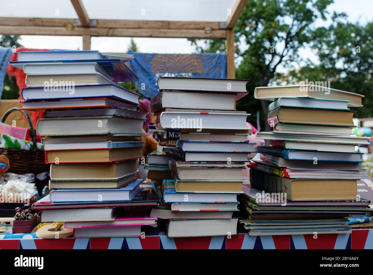 Piles of books on the store shelves Stock Photo - Alamy Piles of books on the store shelves Stock Photo - Alamy