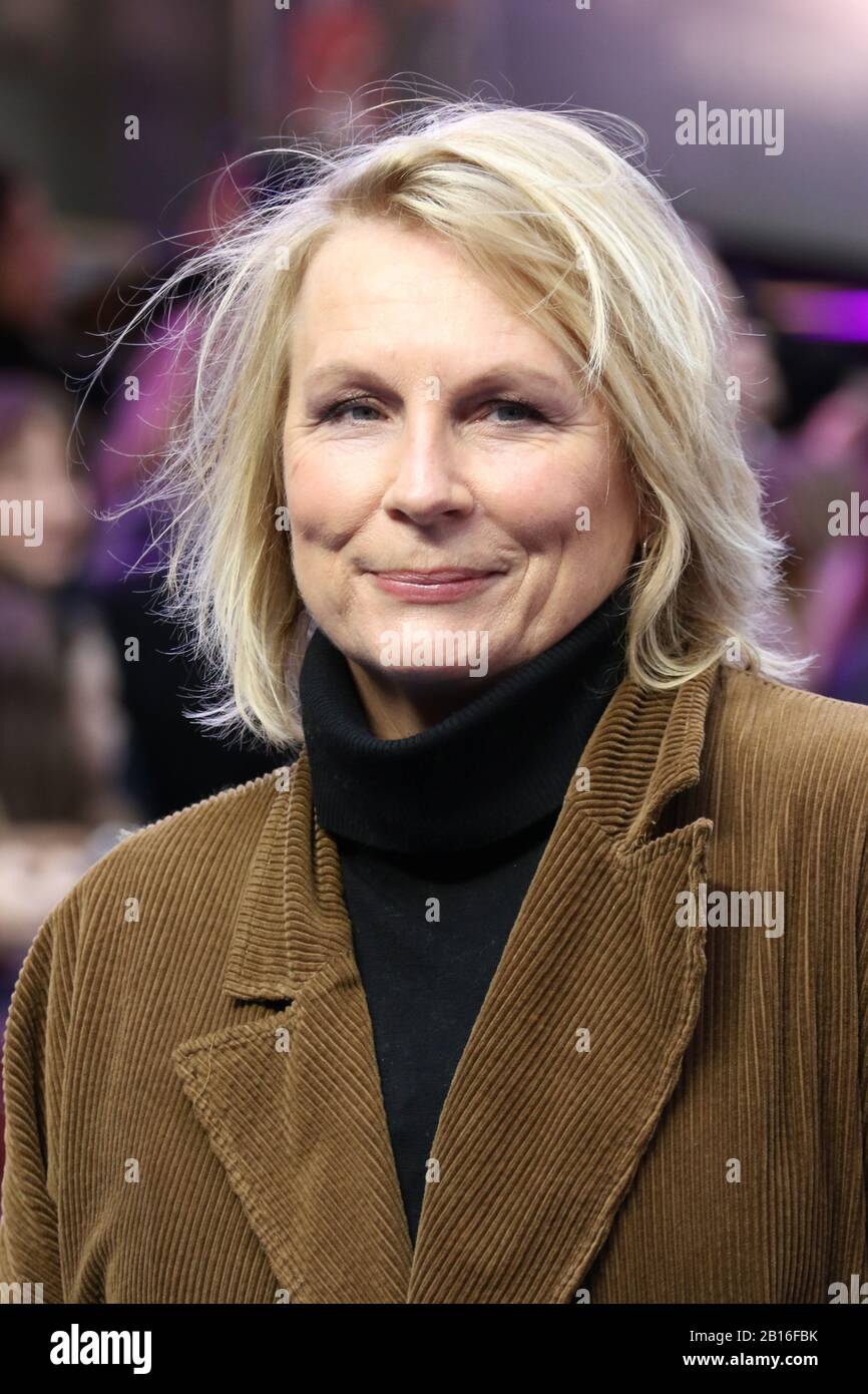 Jennifer Saunders, Onward - UK premiere, Curzon Mayfair, London, UK, 23 ...