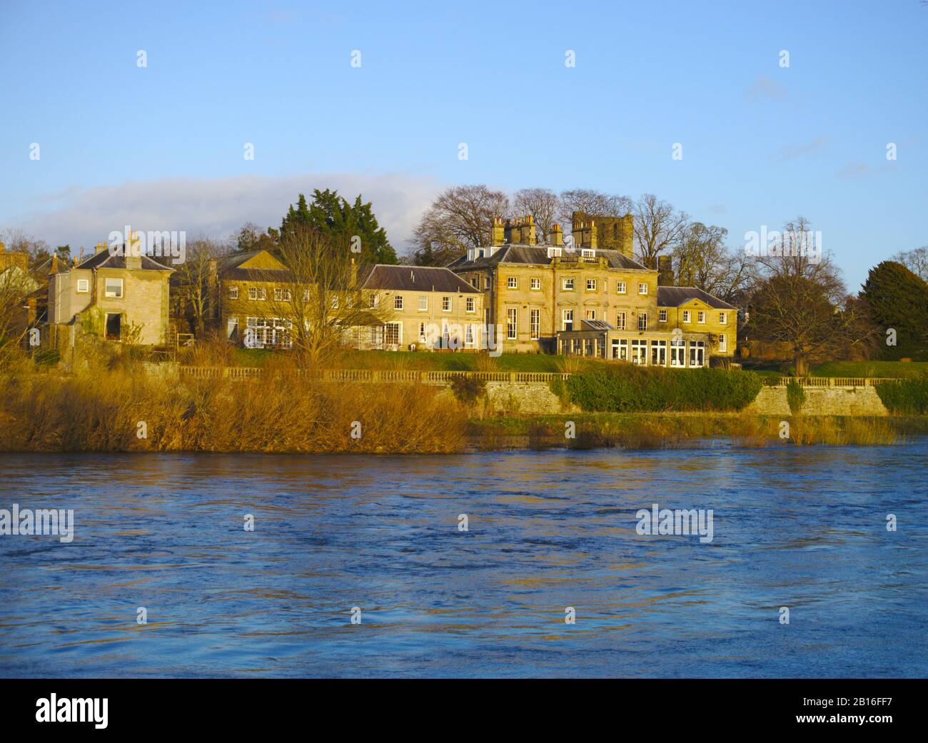 Kelso roxburghshire hi-res stock photography and images - Alamy