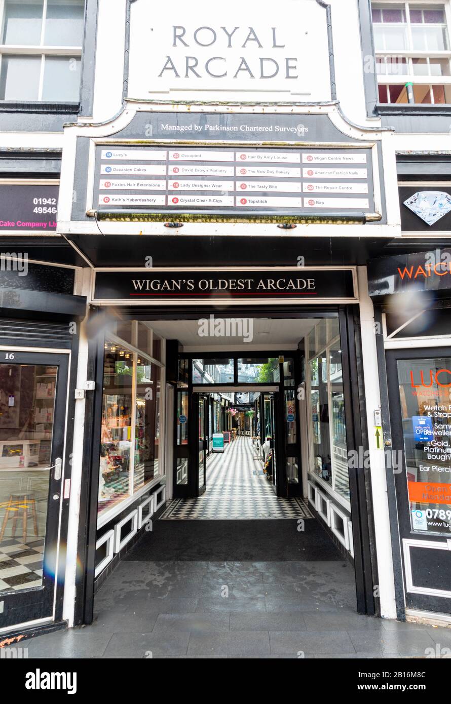 Royal Arcade Entrance High Resolution Stock Photography and Images - Alamy