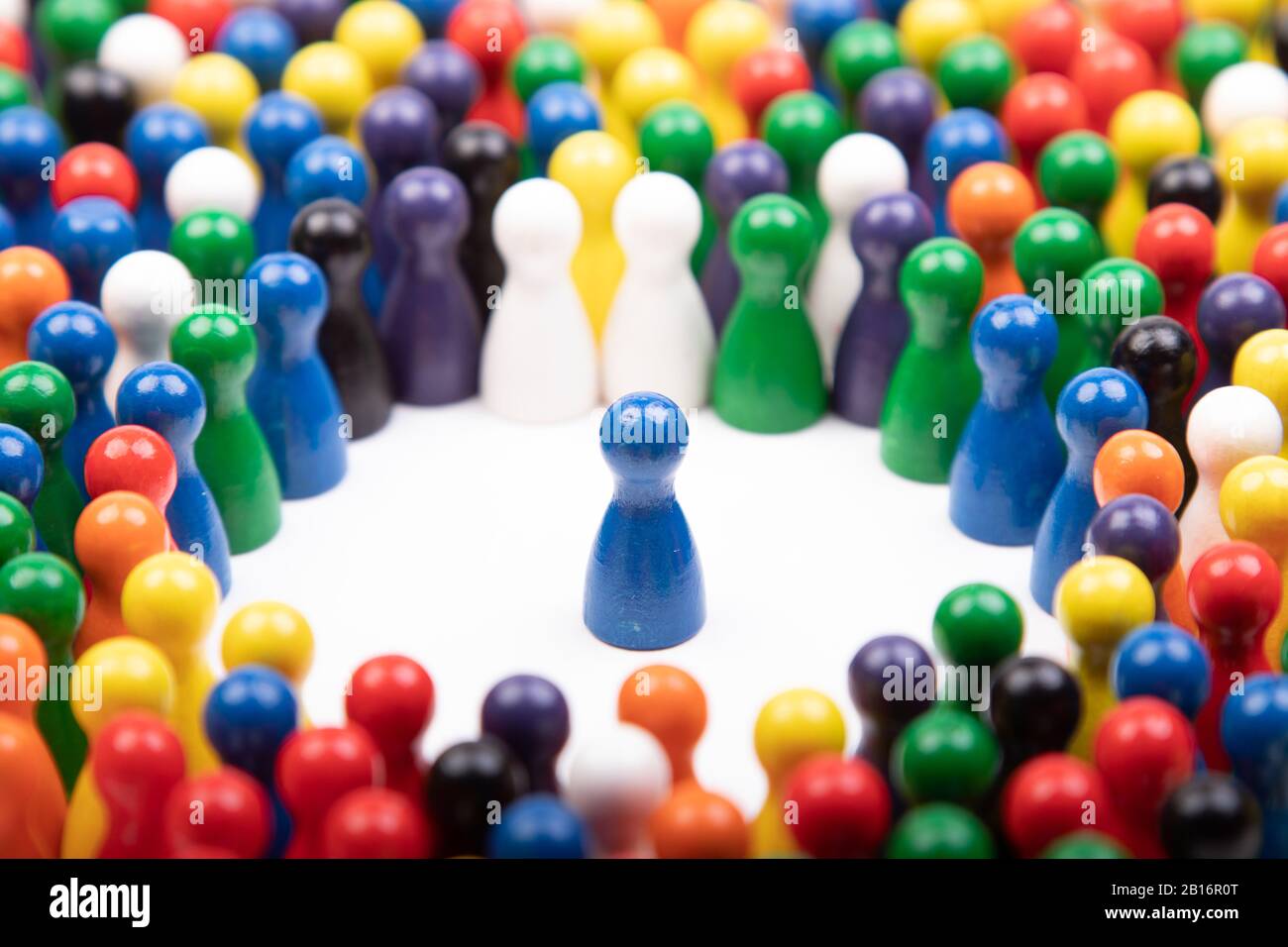 Person surrounded crowd hi-res stock photography and images - Alamy