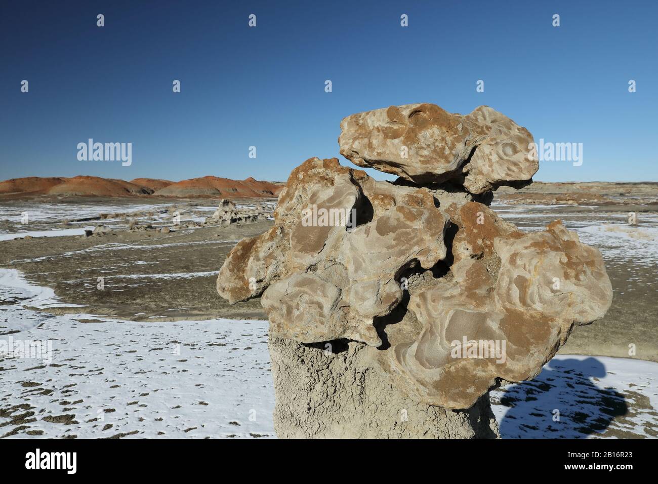 Bisti badlands, De-na-zin wilderness area, New Mexico Stock Photo - Alamy