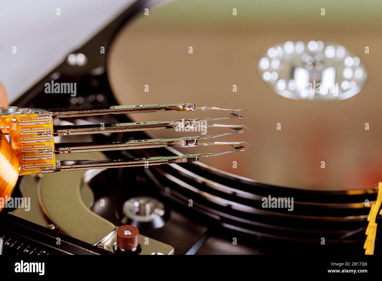 Broken hard drive hi-res stock photography and images - Alamy