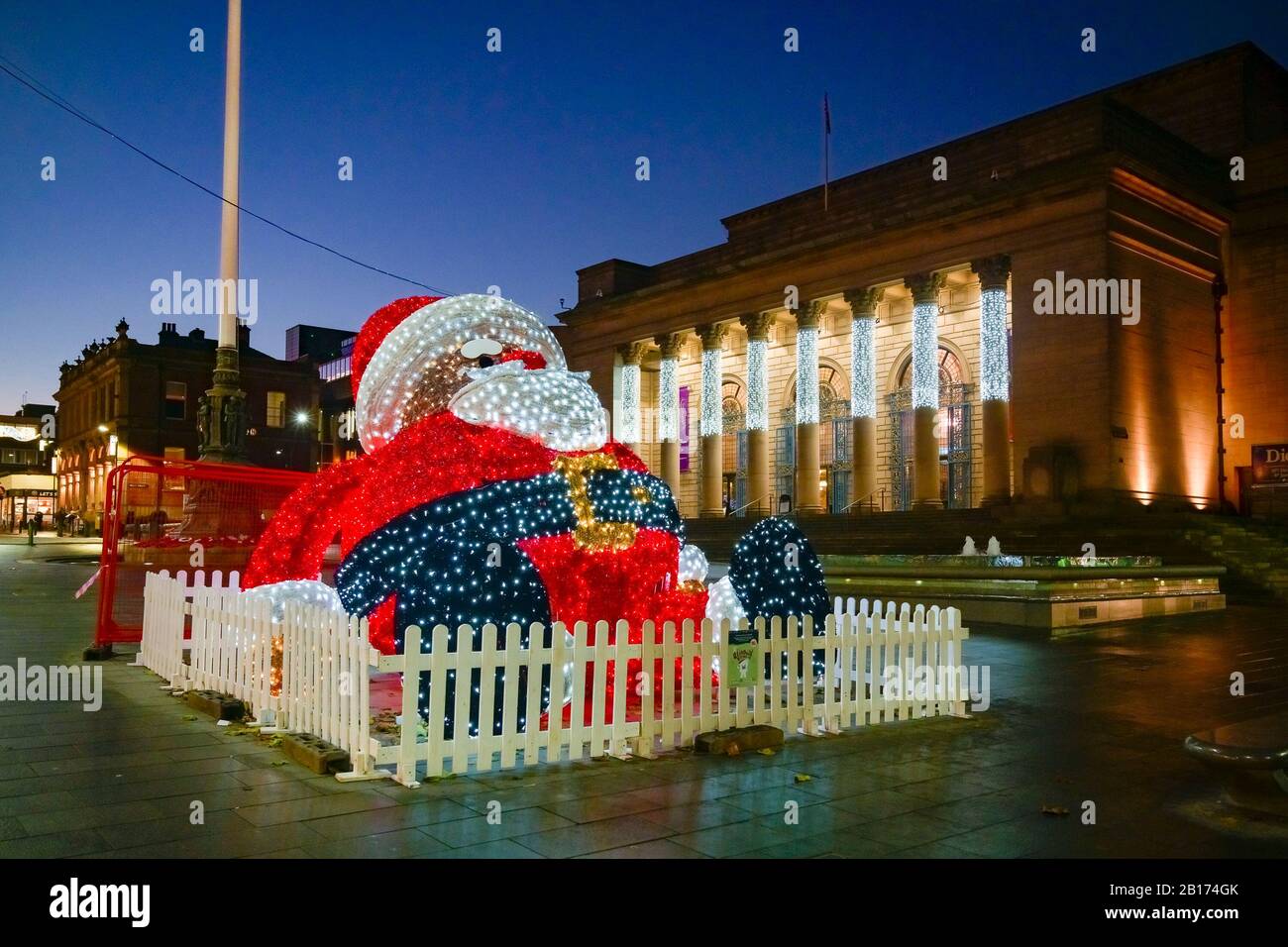 Large Santa Christmas decoration, City Hall, Sheffield, Yorkshire ...