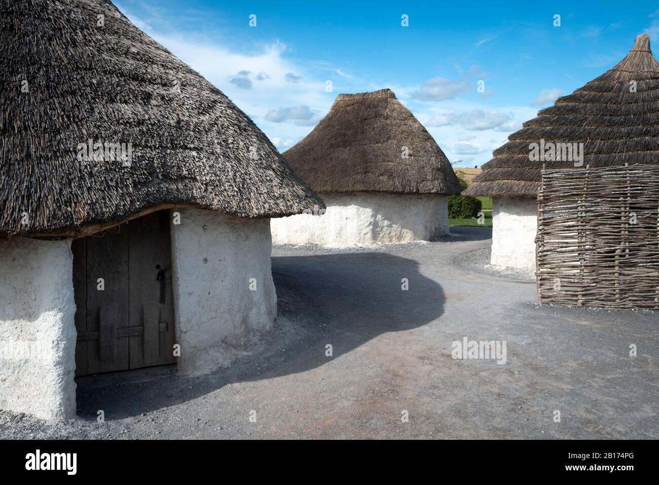 Prehistoric house hi-res stock photography and images - Alamy