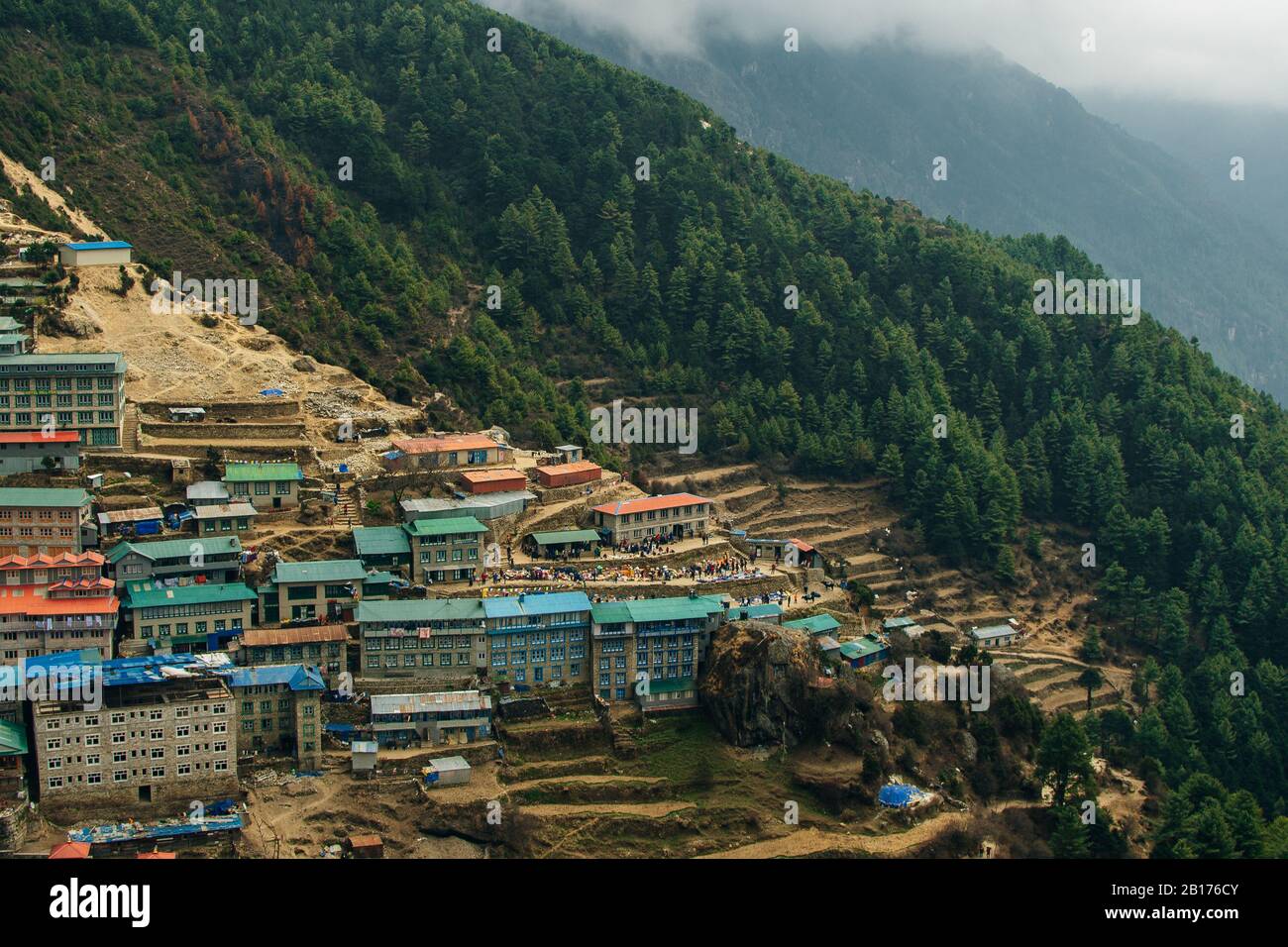 Solukhumbu village lodge hi-res stock photography and images - Alamy