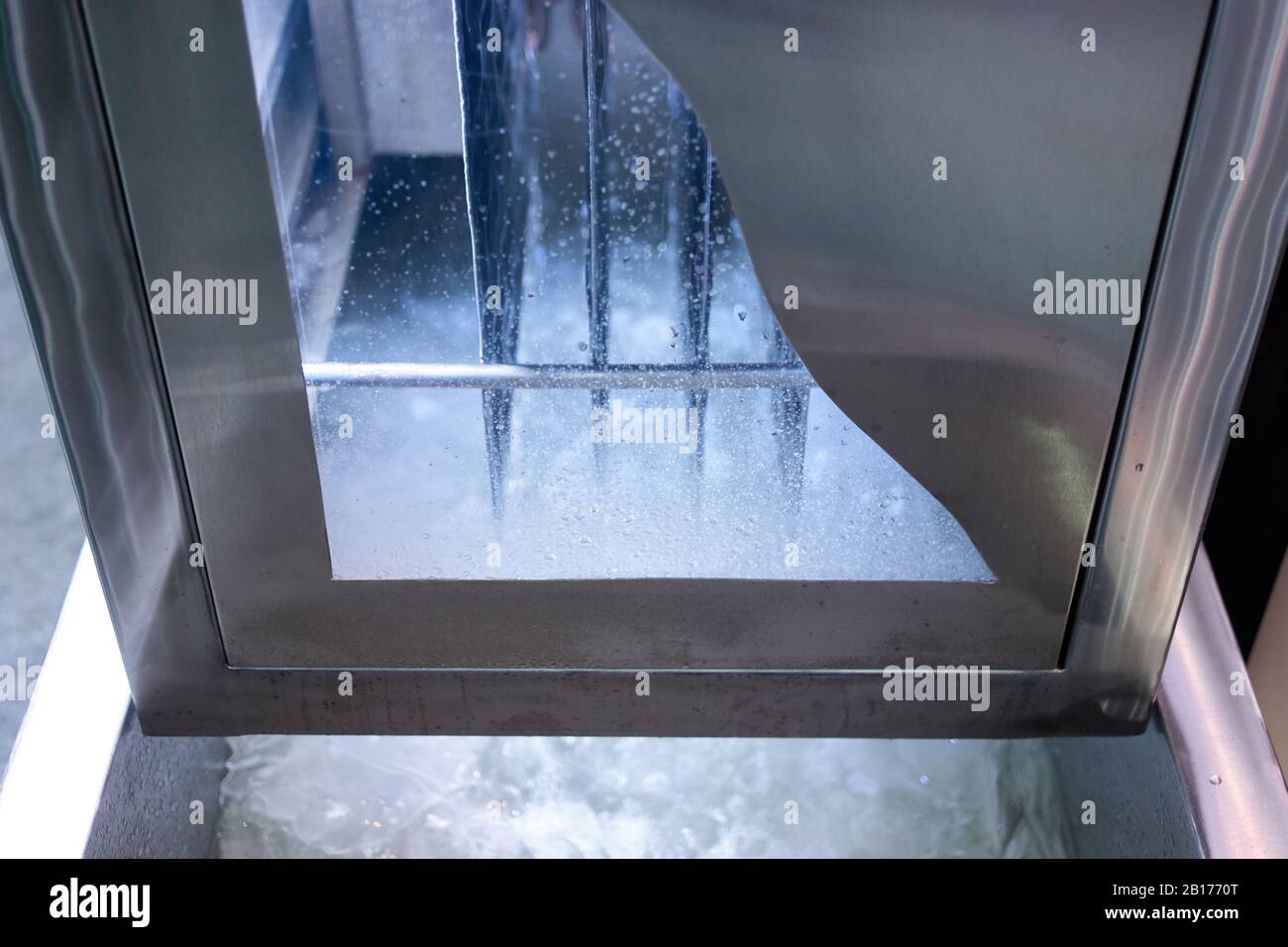 Making water clean hi-res stock photography and images - Alamy