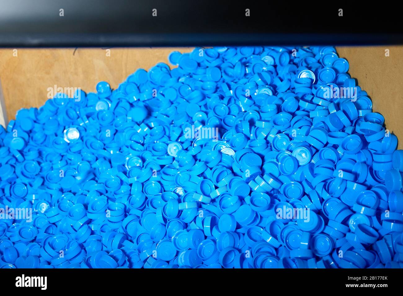 Haep of blue plastic bottle caps Stock Photo - Alamy