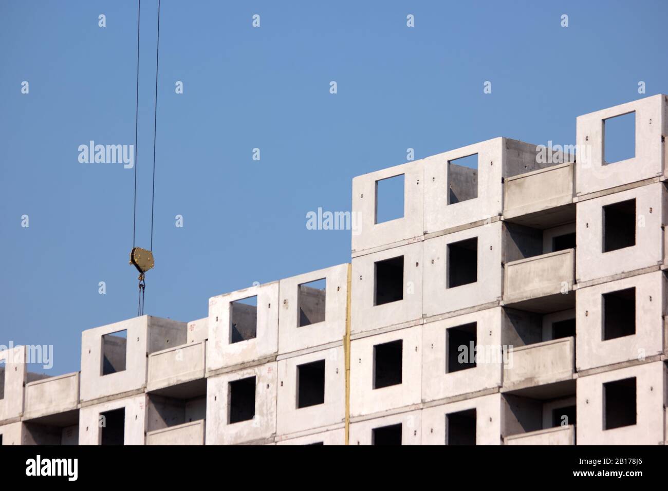 Concrete building structure Stock Photo - Alamy