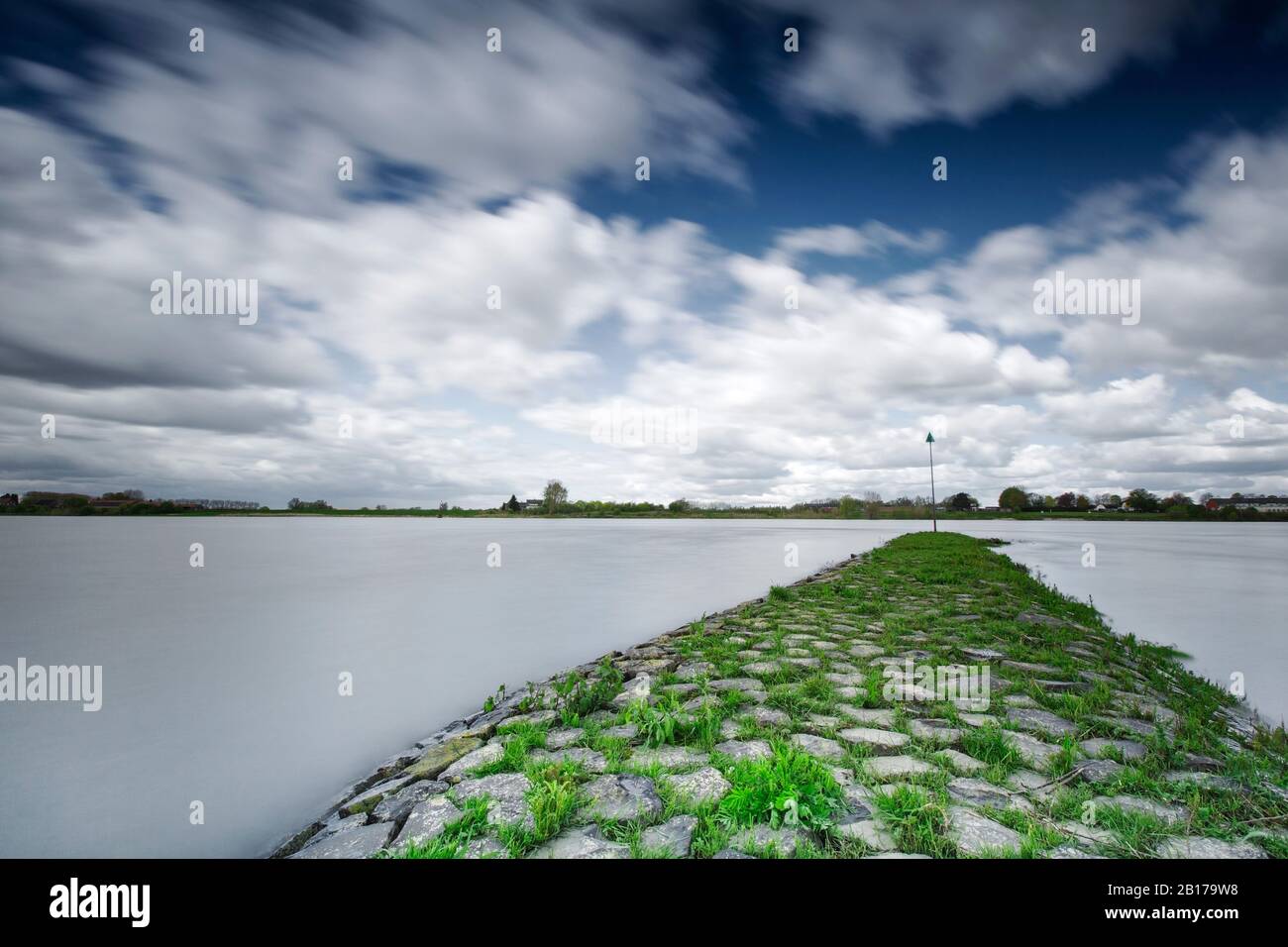 Rock groyne hi-res stock photography and images - Alamy