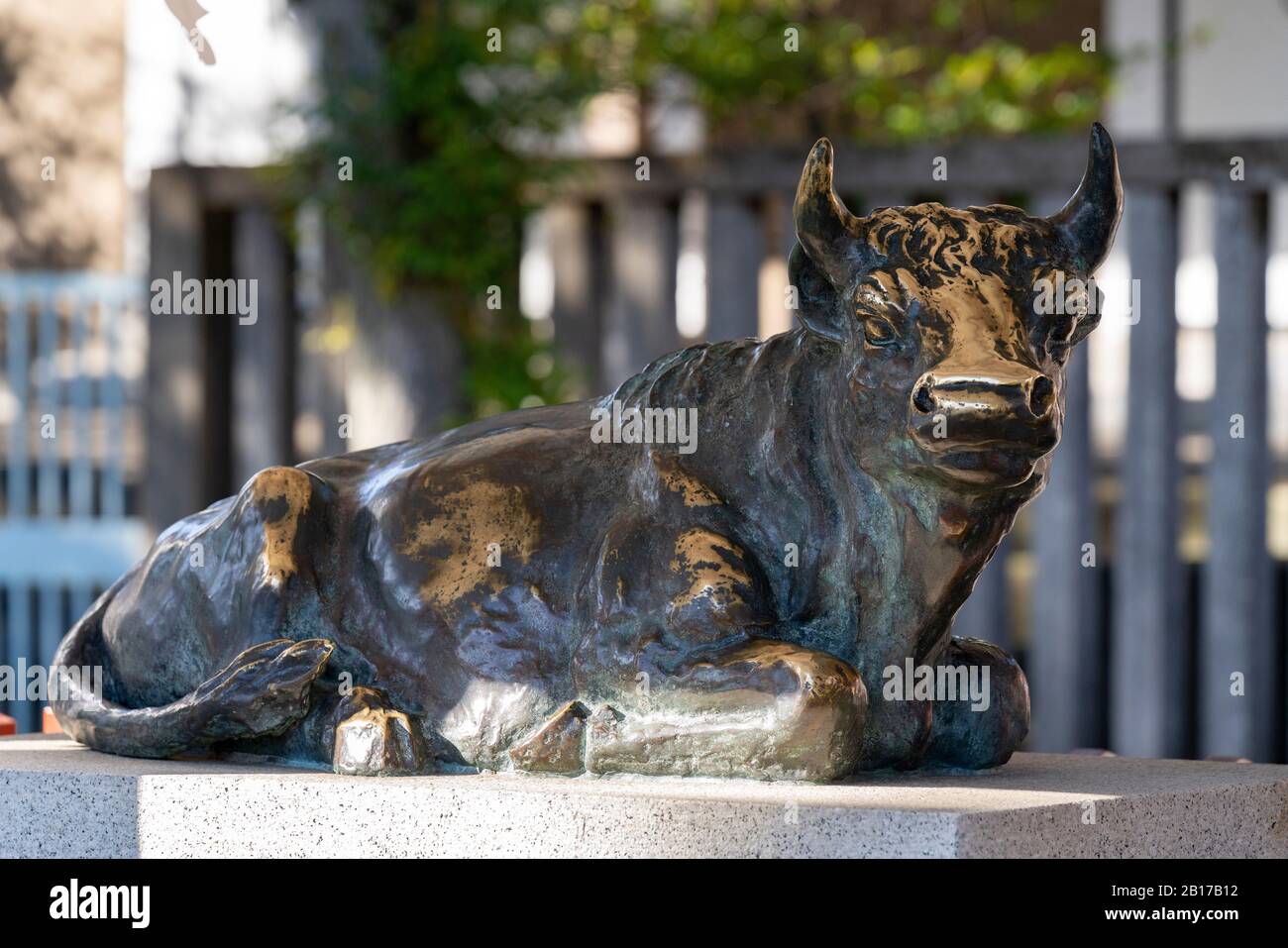 Nadeushi (stroking cow), Kameido Tenjinsha Ume Festival, Koto-Ku, Tokyo ...