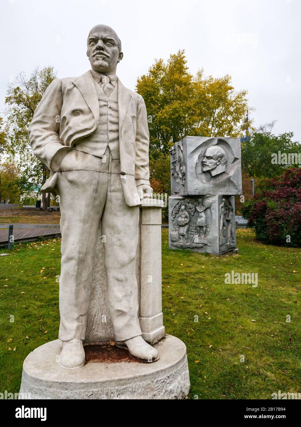 Lenin marble stone statue, Muzeon Art Park sculpture park or Park of ...