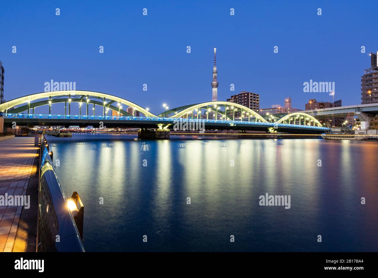 Umaya bridge and Toyko Skytree, Sumida river, view from Taito-Ku, Tokyo ...