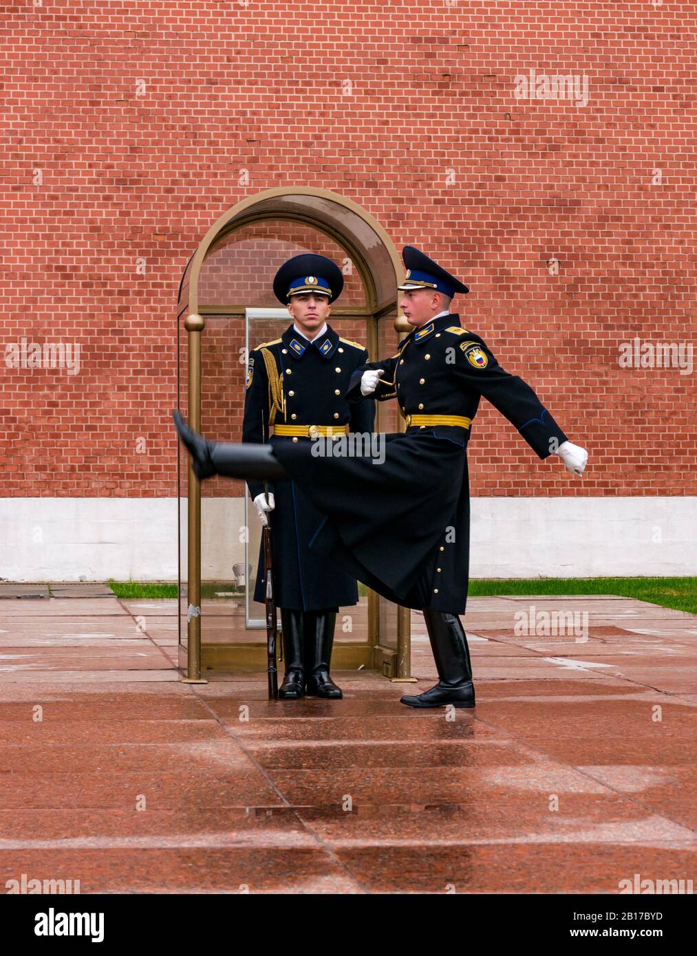 Kremlin regiment guard inspection with marching soldier goose step ...