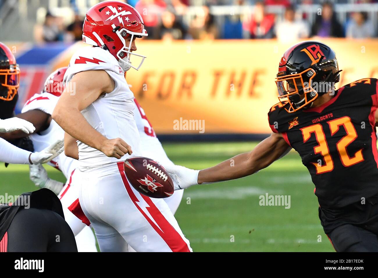 Punter dc hi-res stock photography and images - Alamy