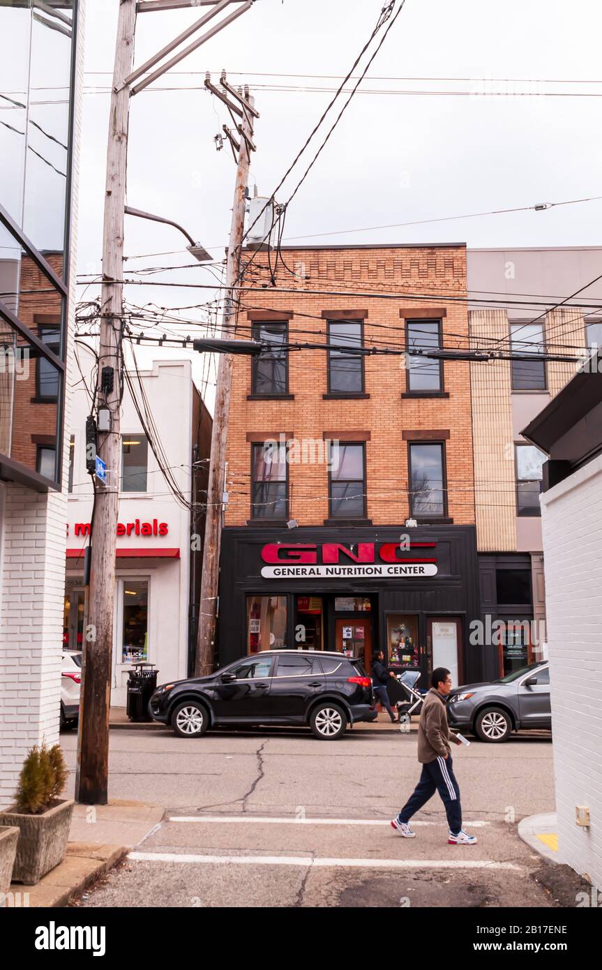 The GNC store on Walnut Street in the Shadyside neighborhood as seen ...