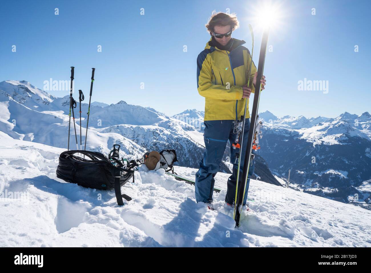 Preparing for cold season hi-res stock photography and images - Alamy