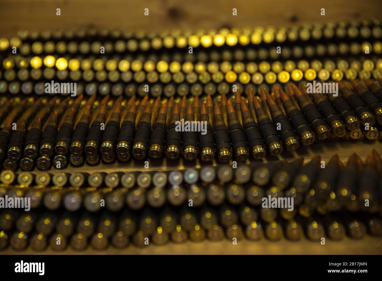 Machine gun belts hi-res stock photography and images - Alamy