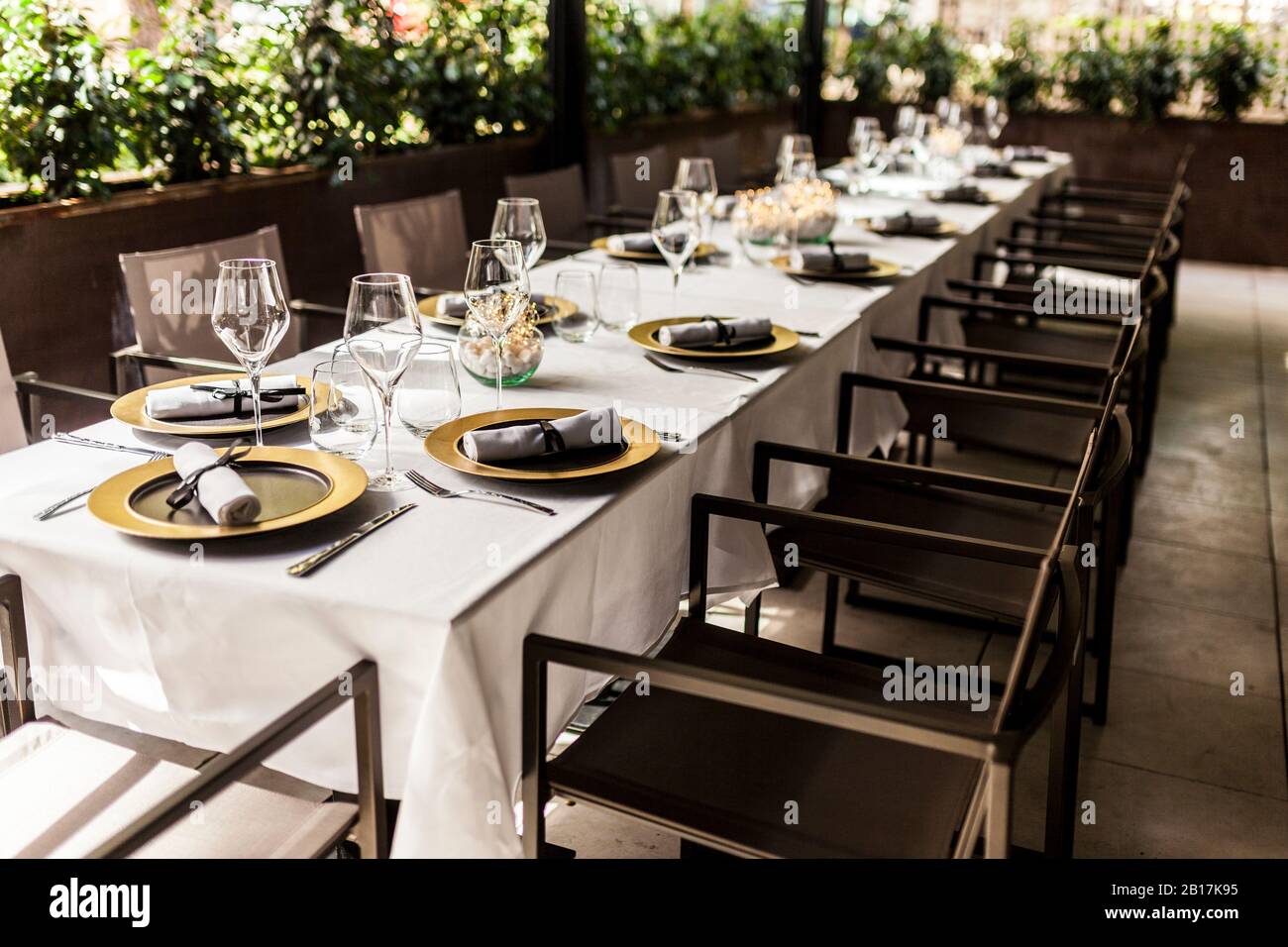 Elegant Restaurant terrace Stock Photo - Alamy