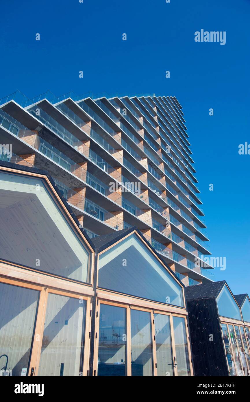 Modern building docklands hi-res stock photography and images - Alamy