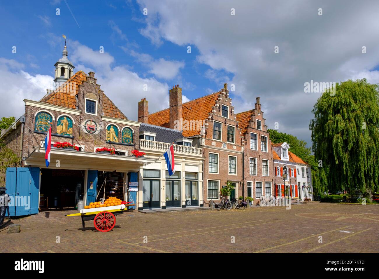 Kaasmarkt edam hi-res stock photography and images - Alamy