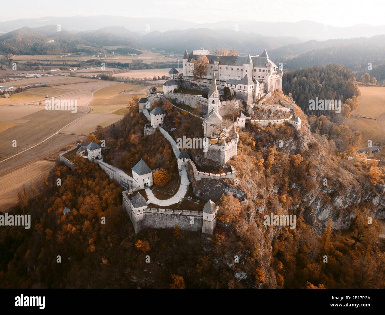 Hochosterwitz castle hi-res stock photography and images - Alamy