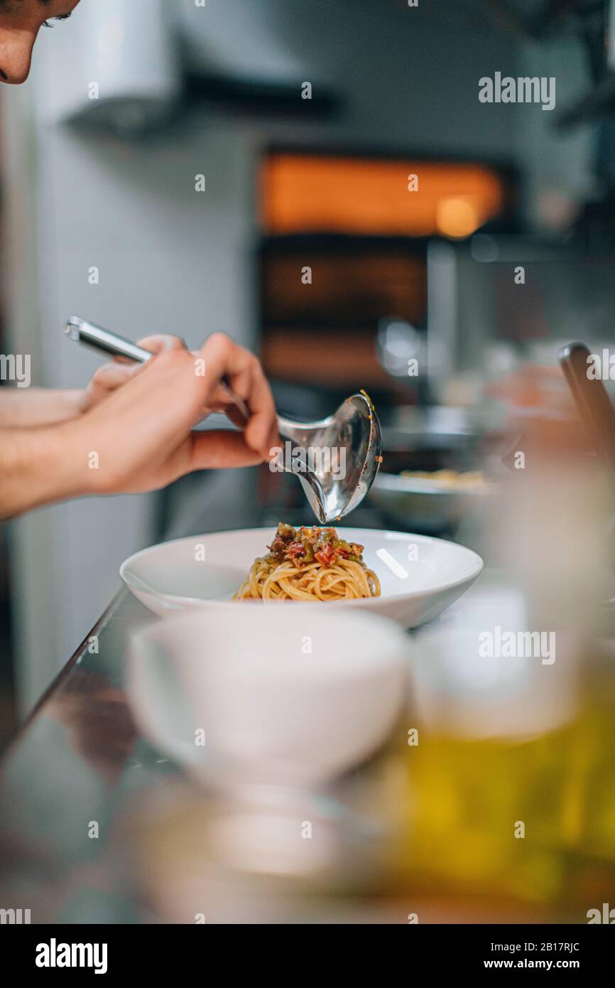 Chef attention to detail hi-res stock photography and images - Alamy