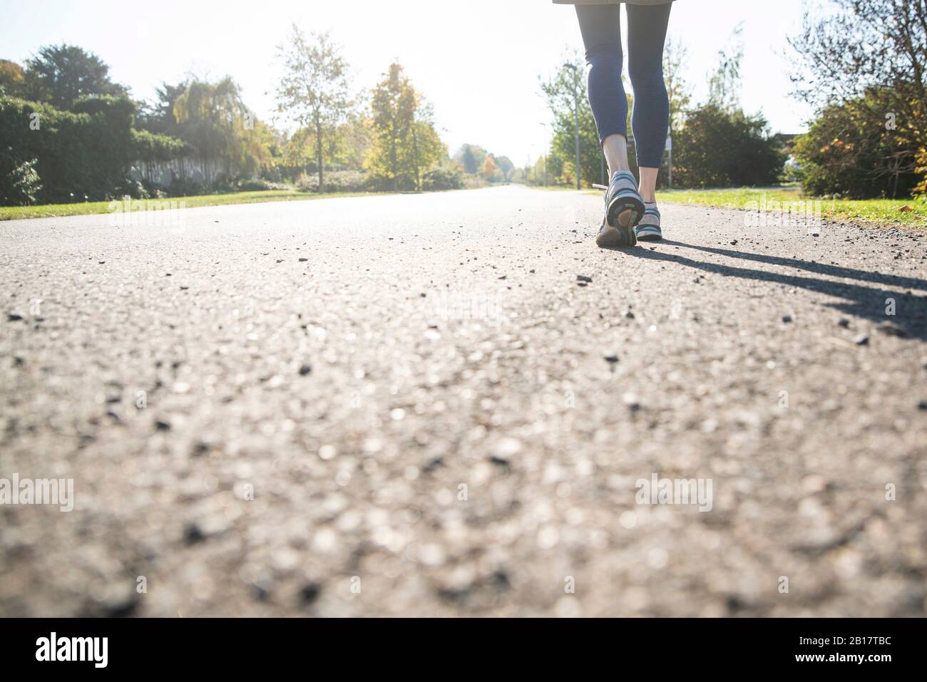 Close up moving sunlit hi-res stock photography and images - Alamy