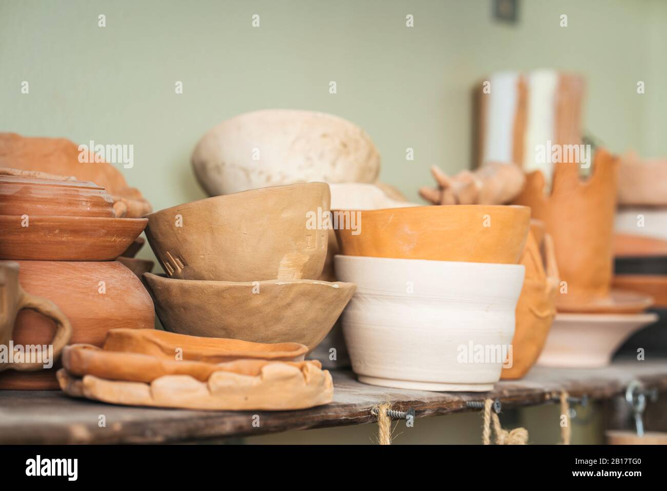 Pottery photography hi-res stock photography and images - Alamy
