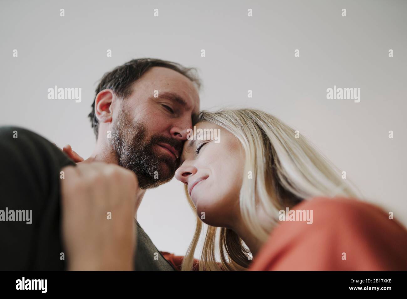 Portrait of romantic couple Stock Photo - Alamy