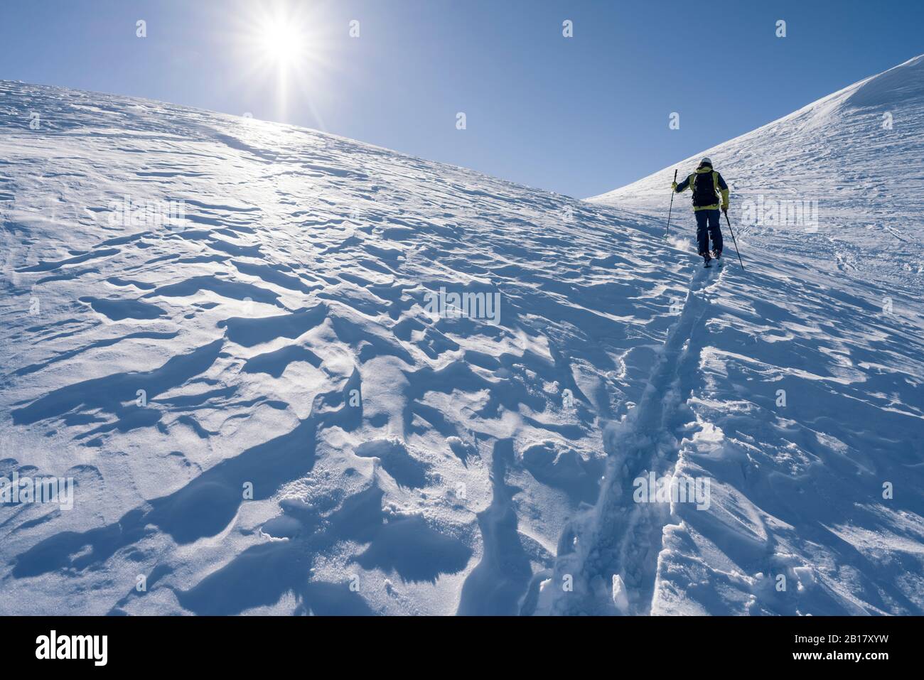 Man backlight ski tour hi-res stock photography and images - Alamy