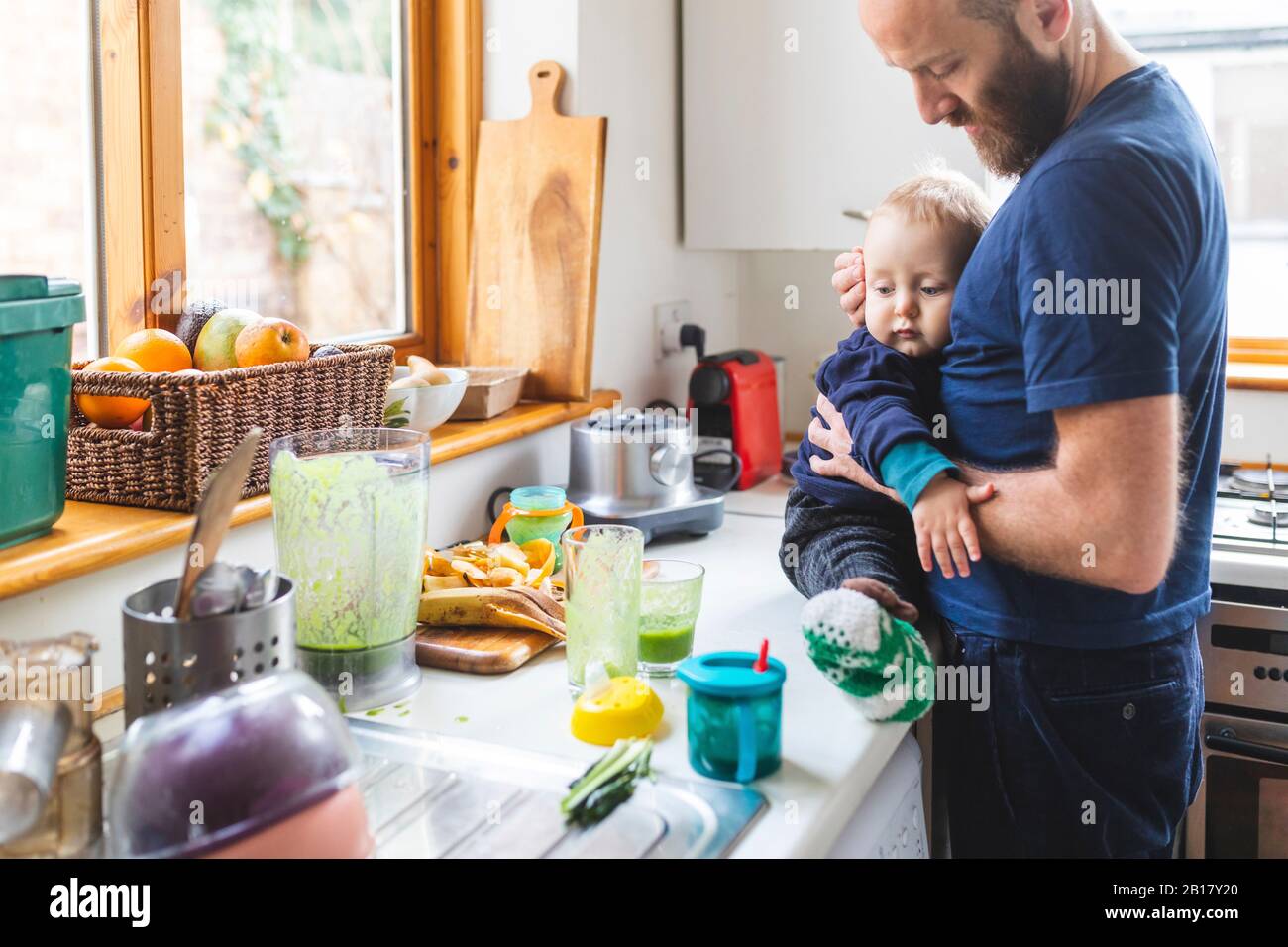 Cuddling carry hi-res stock photography and images - Alamy