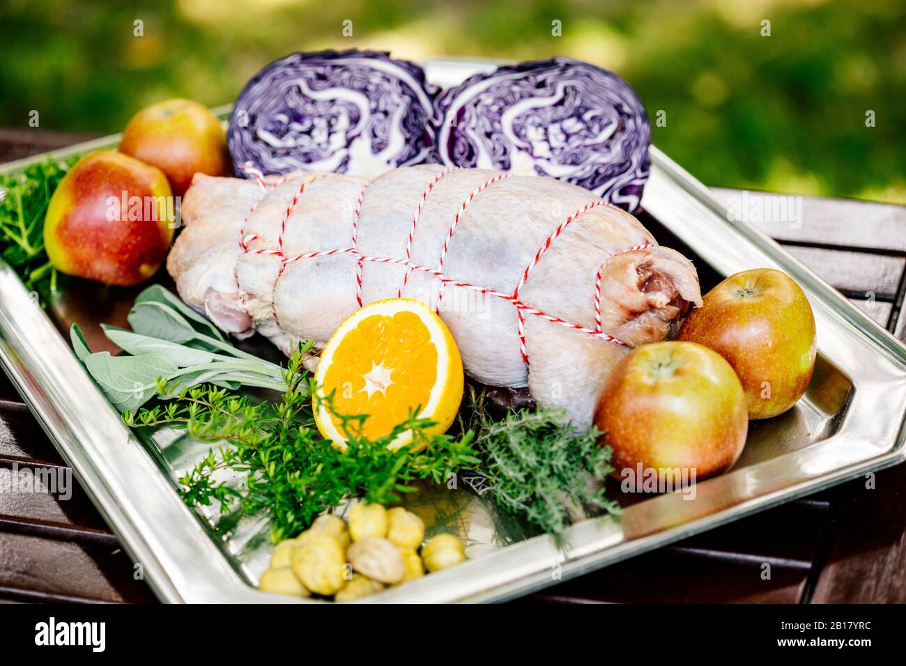 Tray raw goose meat hi-res stock photography and images - Alamy