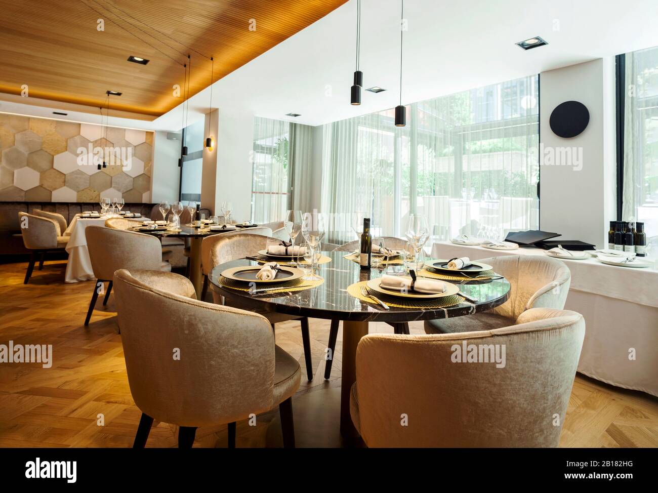 Interior of a fancy restaurant Stock Photo - Alamy
