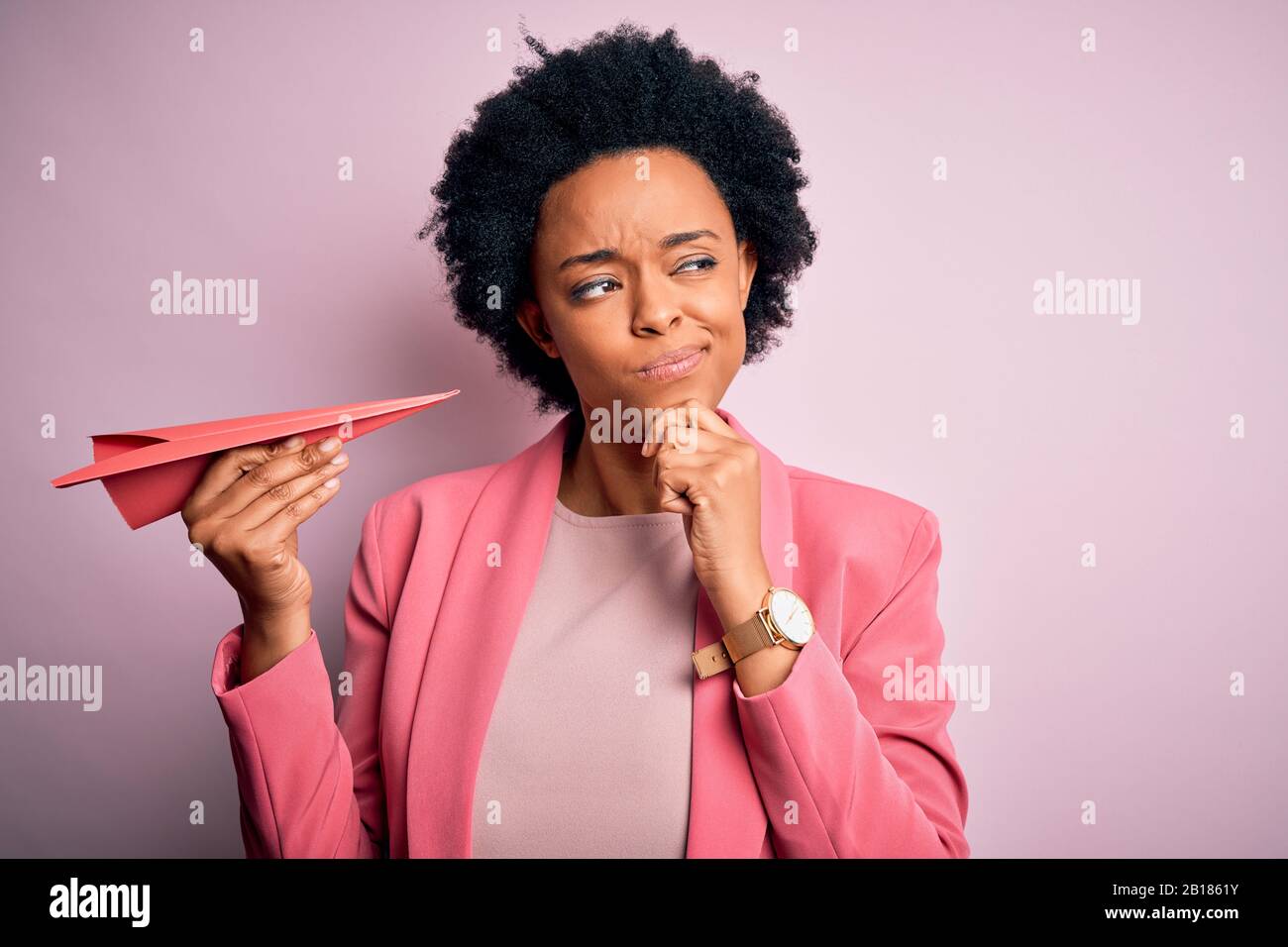 Confused african business woman plane hi-res stock photography and ...
