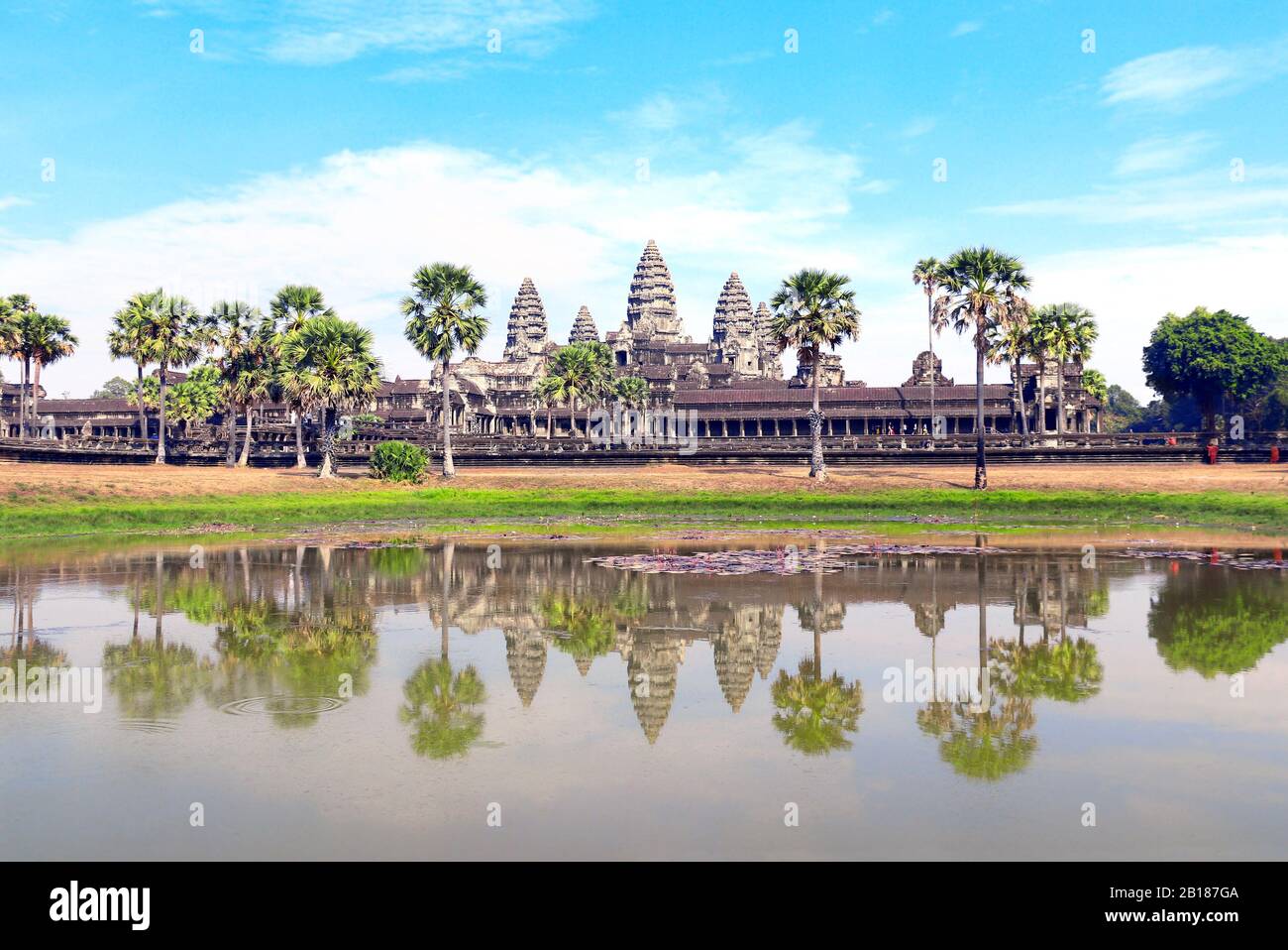 Famous khmer ancient temple complex Angkor Wat (Angkor Thom), Siem reap ...