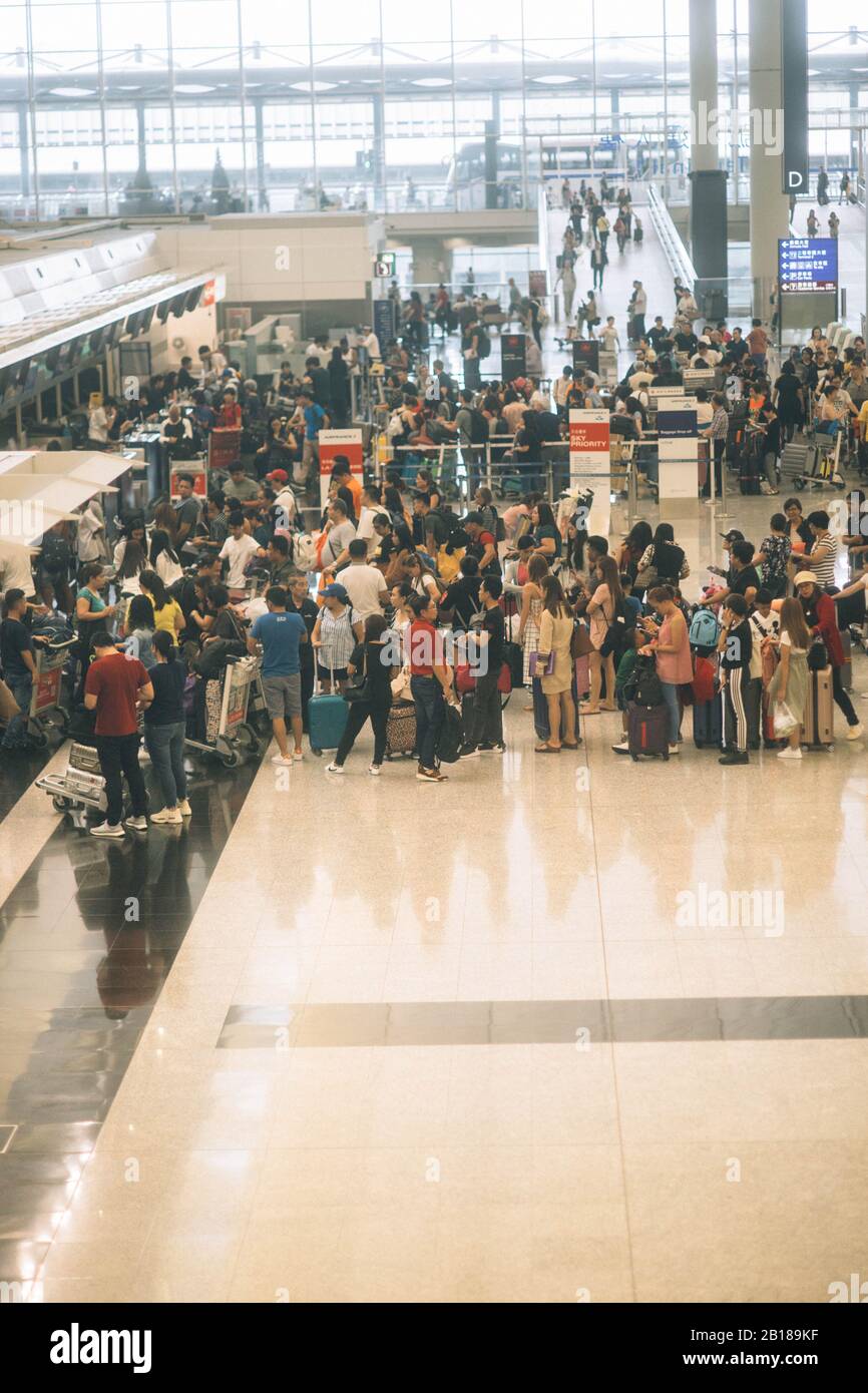 Check list holiday hi-res stock photography and images - Alamy