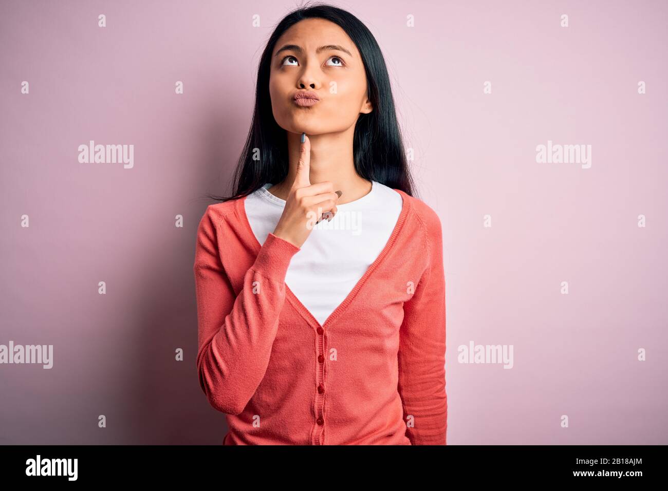 Chinese finger puzzle hi-res stock photography and images - Alamy