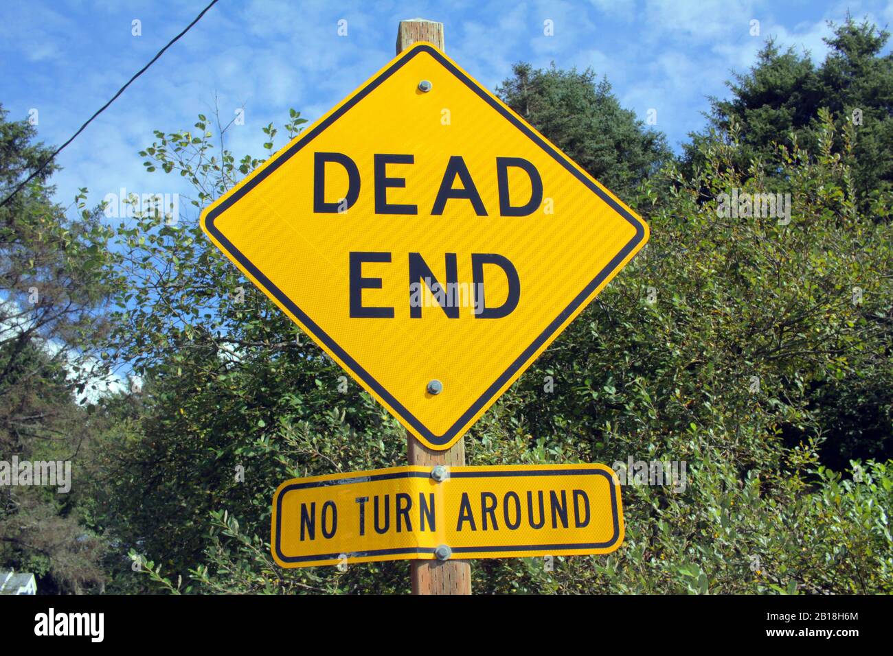 Dead end sign beach hi-res stock photography and images - Alamy