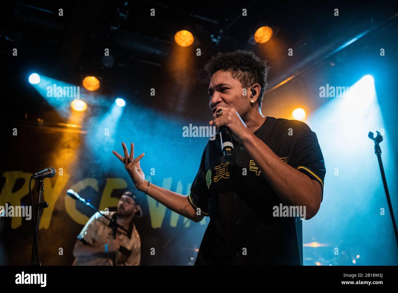Bryce vine rapper hi-res stock photography and images - Alamy