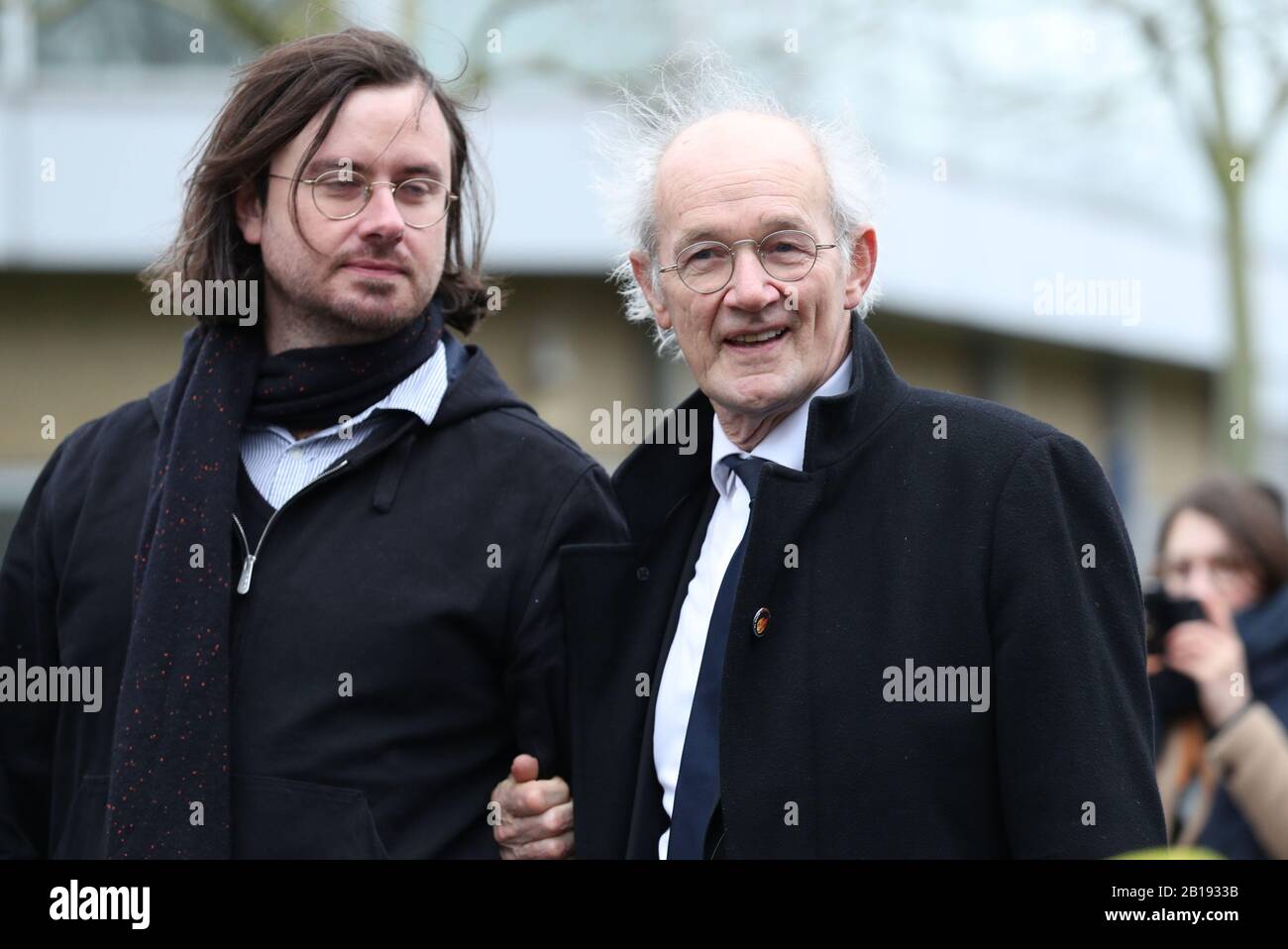 Gabriel assange hi-res stock photography and images - Alamy