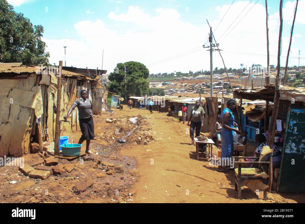 Kibera slums hi-res stock photography and images - Alamy