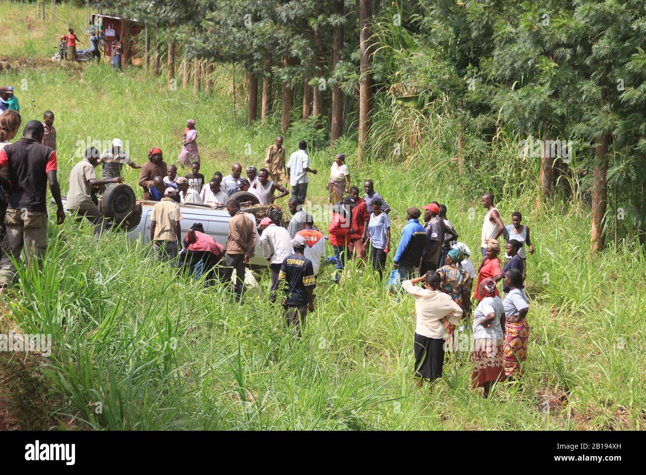 Kenya people crowd hi-res stock photography and images - Alamy