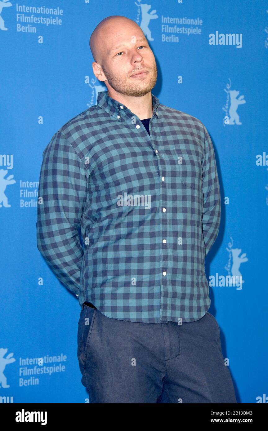 Berlin, Deutschland. 23rd Feb, 2020. Bill Thompson at the photocall for ...