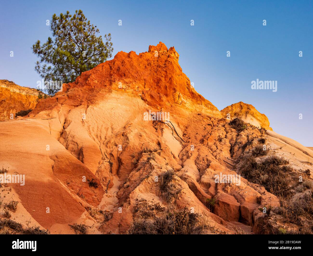 Praia da falesia geology hi-res stock photography and images - Alamy
