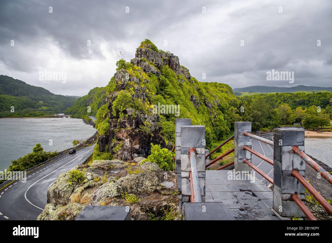 Captain Matthew Flinders Monument in Mauritius Stock Photo - Alamy