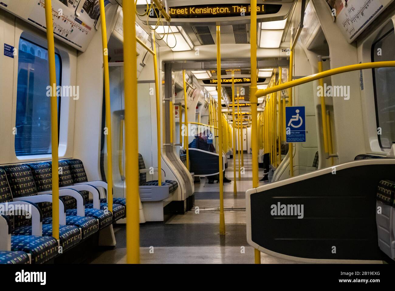 The Quiet Tube: A near empty carriage on the London Underground Stock ...