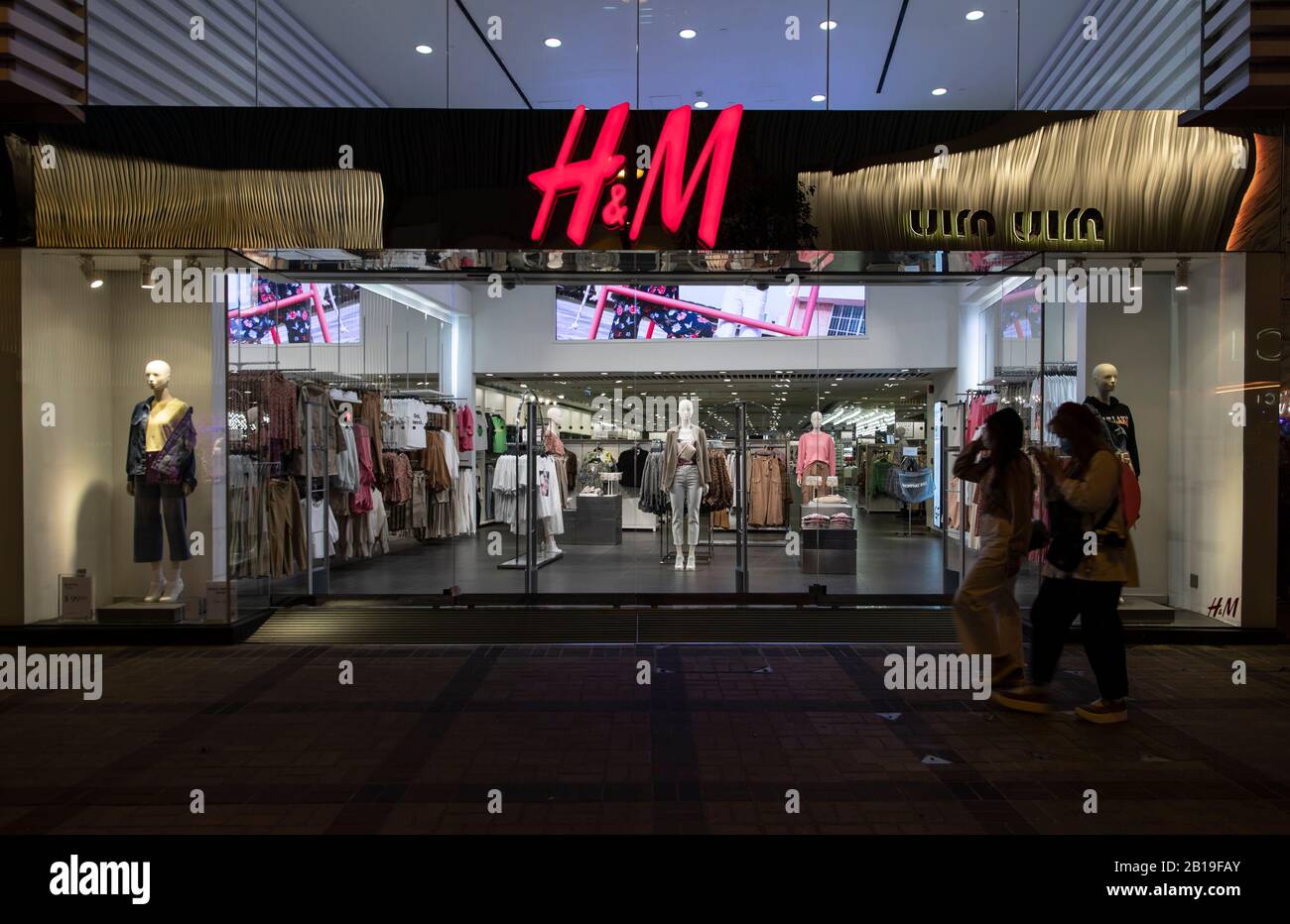 H&M one of the top list of dominant global fashion brands in Hong Kong ...